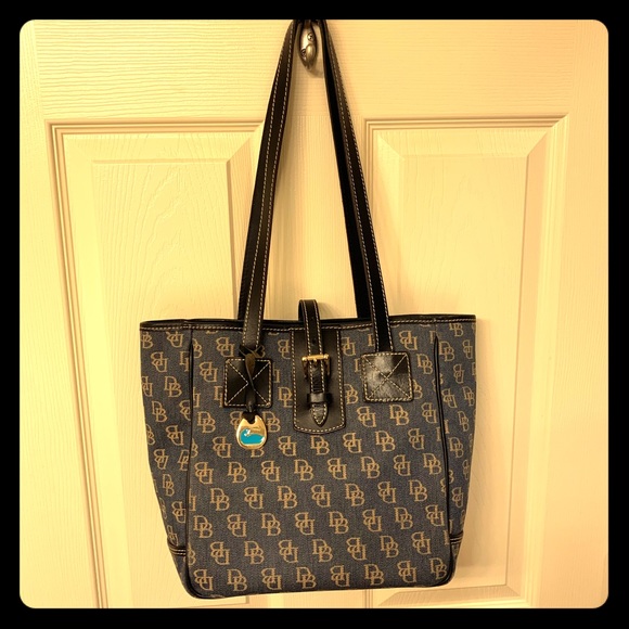 Dooney & Bourke | Bags | Dooney Bourke Blue Jean Denim Signature Tote ...